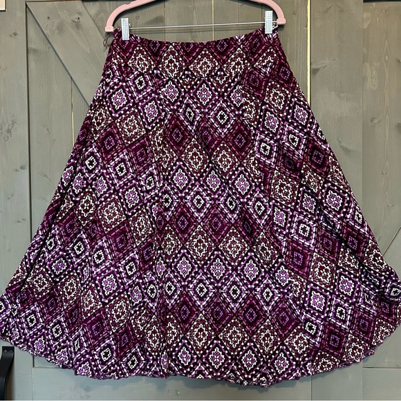 Laura Scott | Skirts | Laura Scott Skirt | Poshmark
